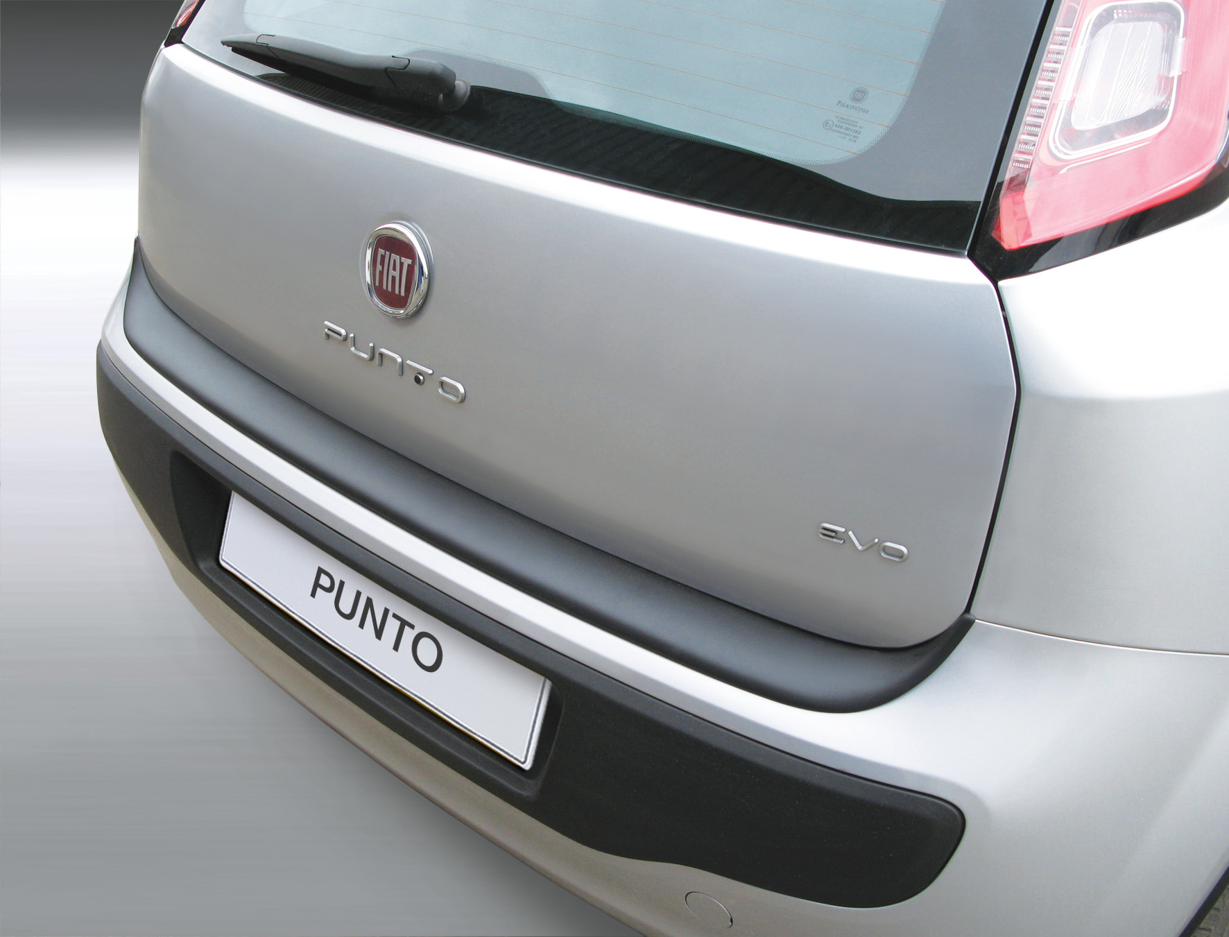 Ladekantenschutz mit Abkantung passend fur Fiat Punto Evo 3 und 5 Turer ab BJ. 10.2009 bis 12.2011 ABS Farbe schwarz Aroba